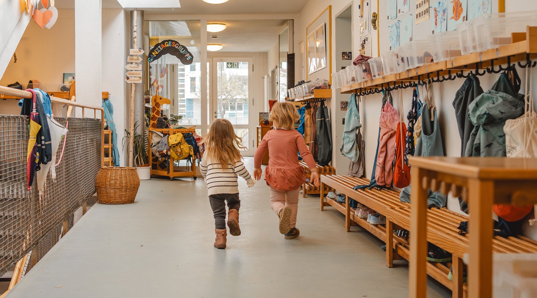 Die Kita-App für Kommunikation & Organisation | Stay Informed